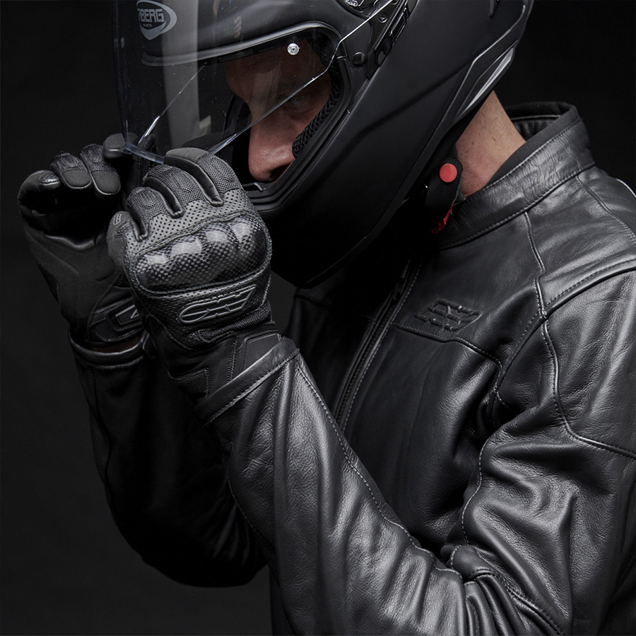 AXO: Motorbike Clothing and Protections