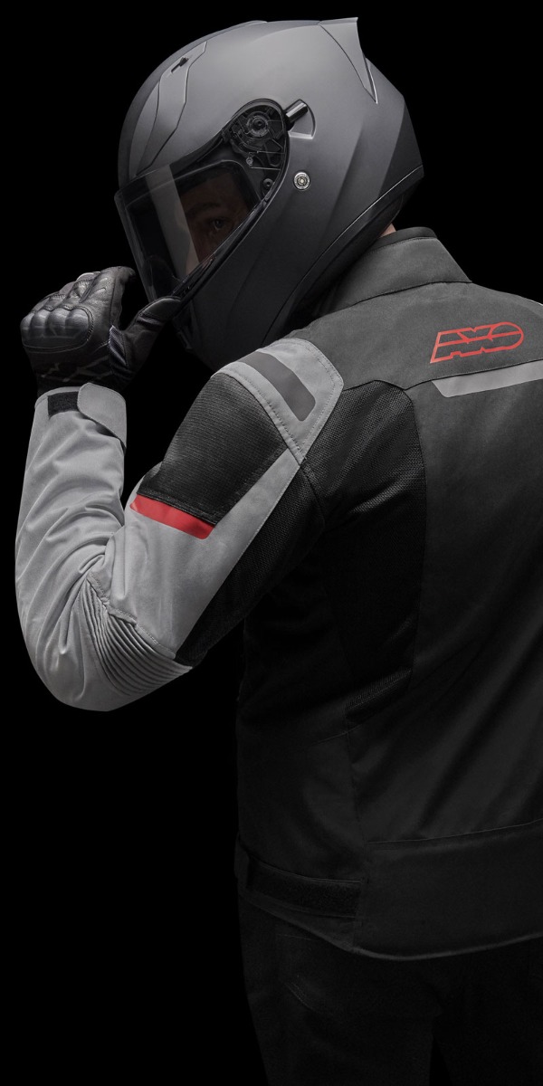 AXO: Motorbike Clothing and Protections